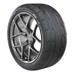 Nitto NT555RII 305/30r20xl